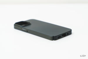 iPhone13miniの薄型ケース(ガラスフィルム付き)をレビュー。TORRAS Wisdom Series