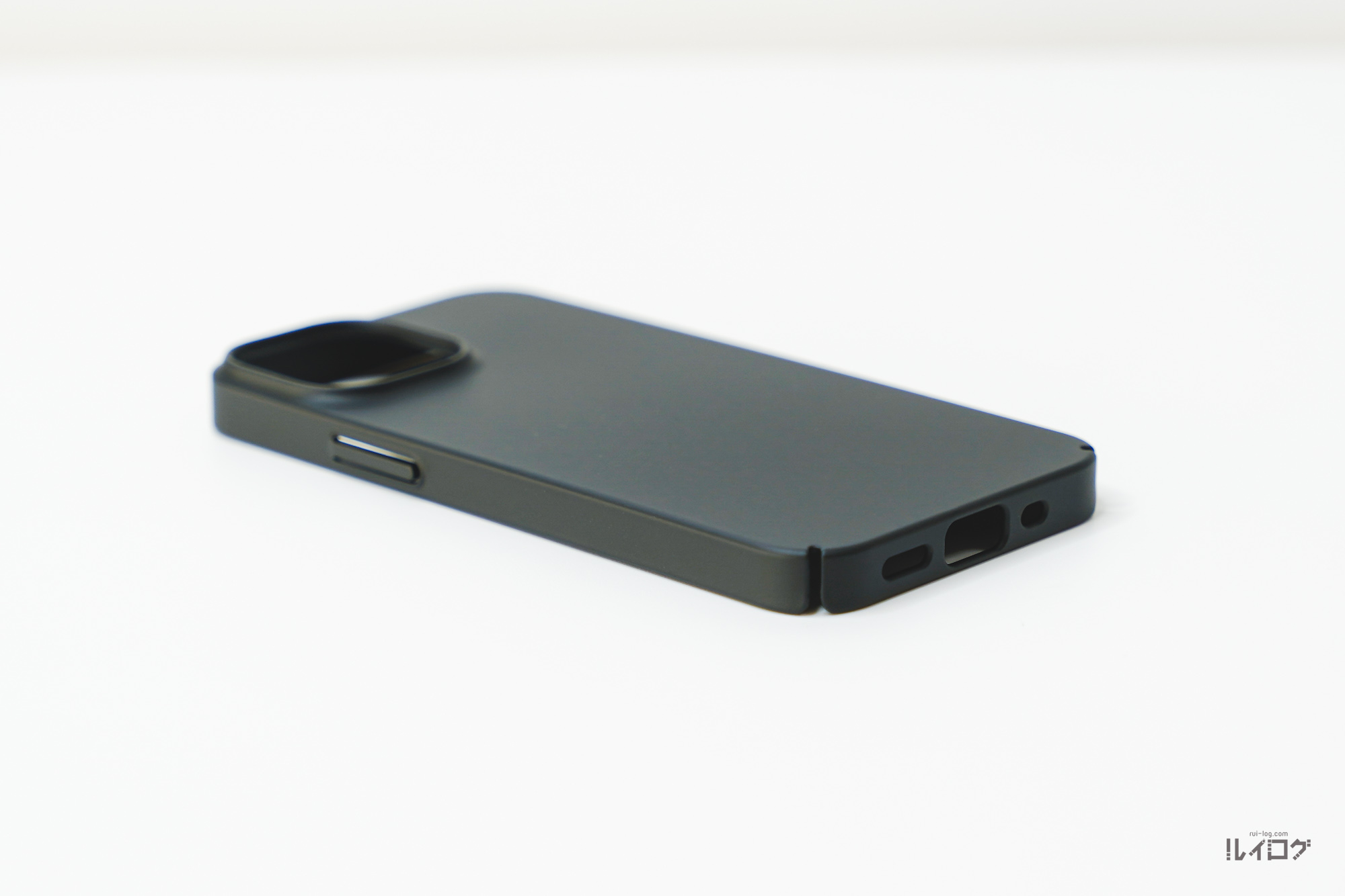 iPhone13miniの薄型ケース(ガラスフィルム付き)をレビュー。TORRAS Wisdom Series