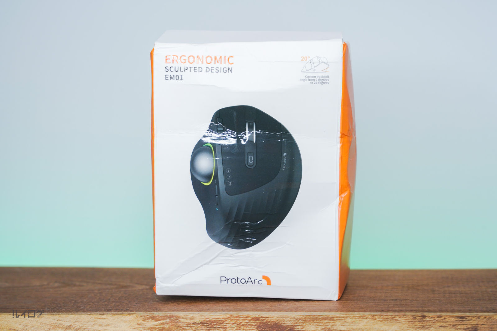 ProtoArc EM01 レビュー | MX ERGOと比較！これはまさに下位互換のトラックボール | ルイログ