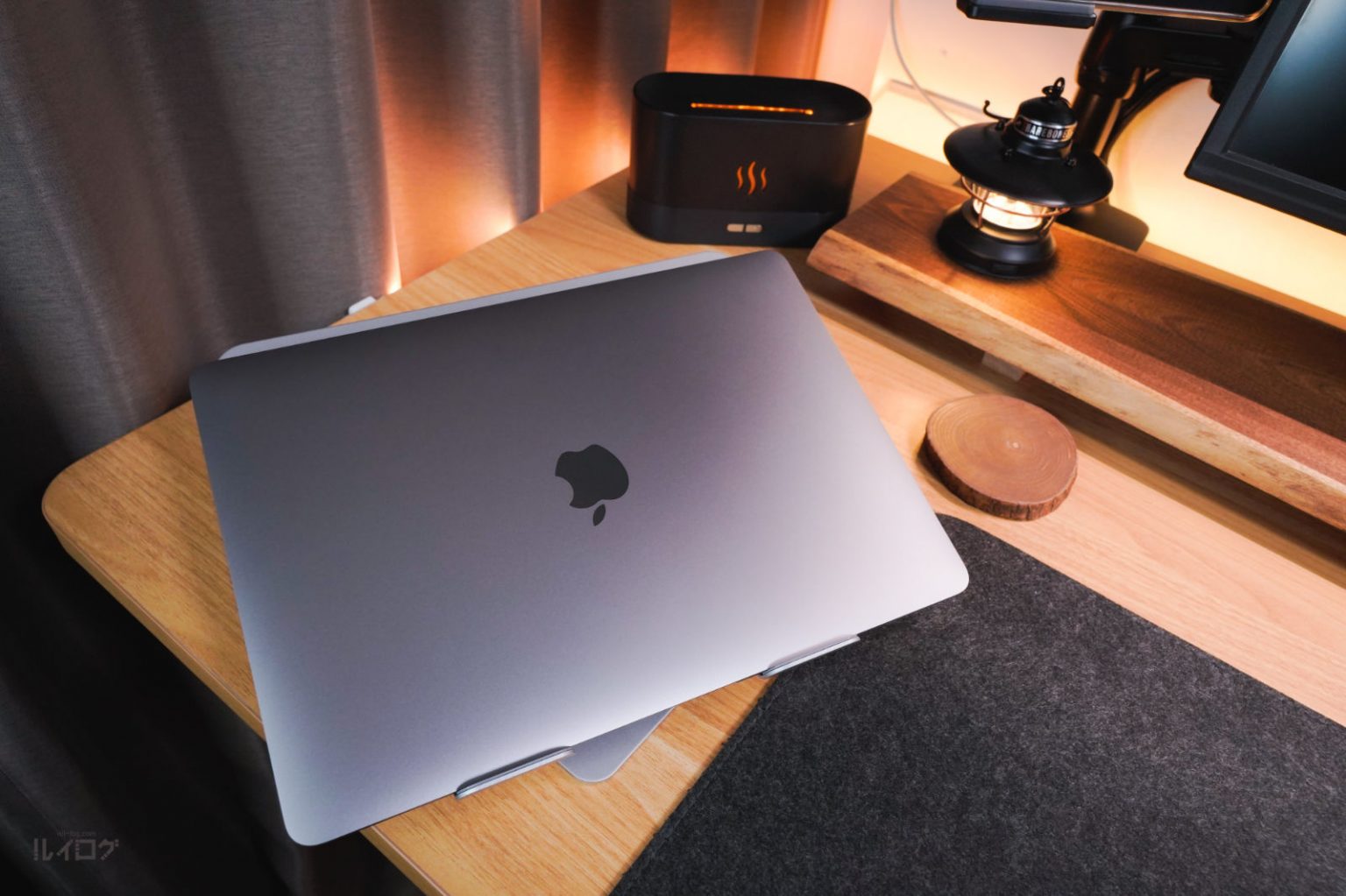 BoYataノートパソコンスタンド レビュー | 360°回転式で使い勝手抜群！一緒に使えるマグネットケーブルホルダーも紹介 | ルイログ