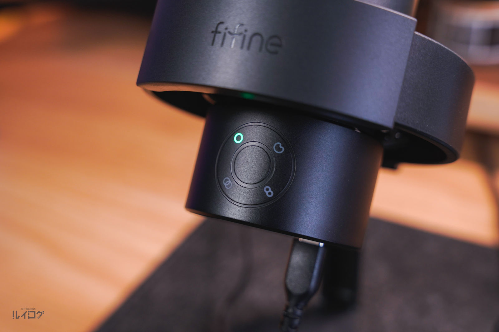 FIFINE A8Plus レビュー | ゲーミング仕様のコンデンサーマイクでデスクをアップデート！BM63マイクアームで利便性を上げる | ルイログ