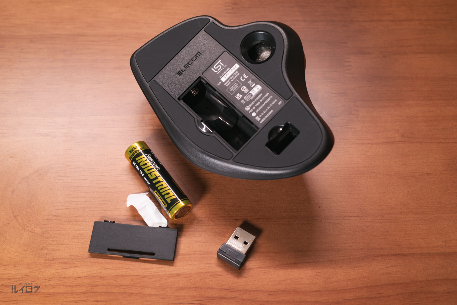 ELECOM IST レビュー。ベアリング搭載でトラックボールに新しい風が吹いた！ | ルイログ