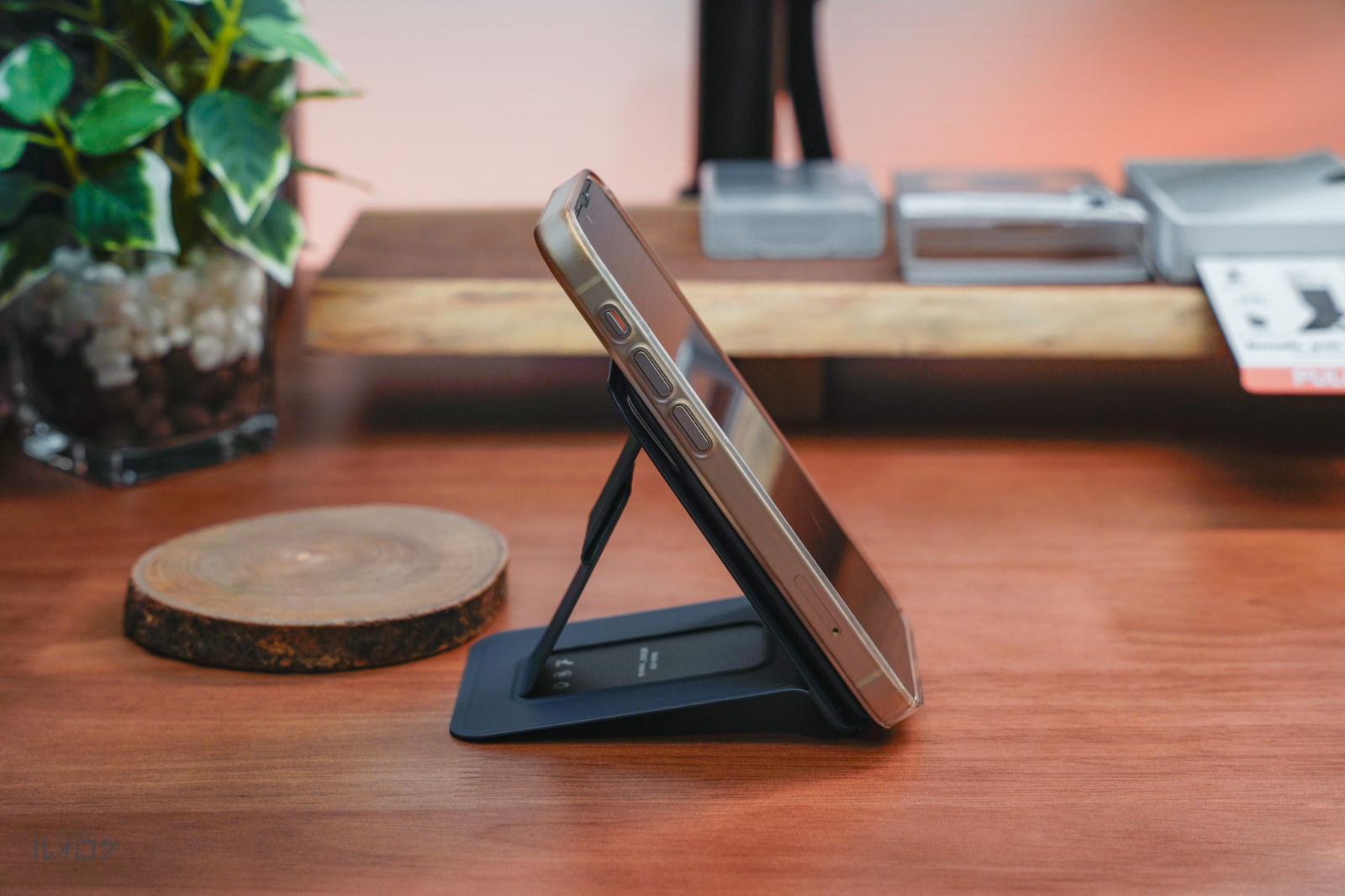 MOFT JSF 8-in-1多機能スタンド レビュー。七変化マルチスタンドにカード収納ポケットも追加！ | ルイログ